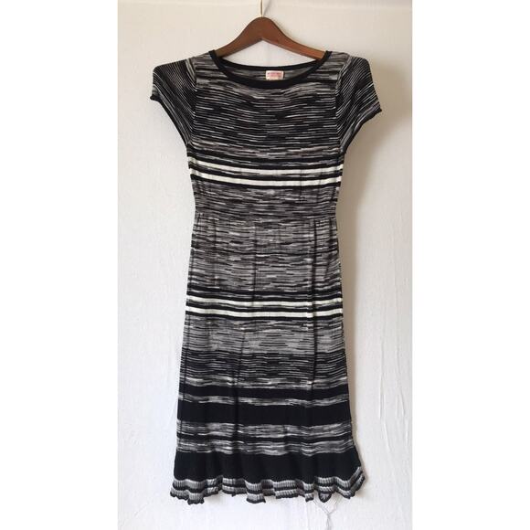 Mossimo Supply Co. | Dresses | Mossimo Supply Co Small Dress | Poshmark